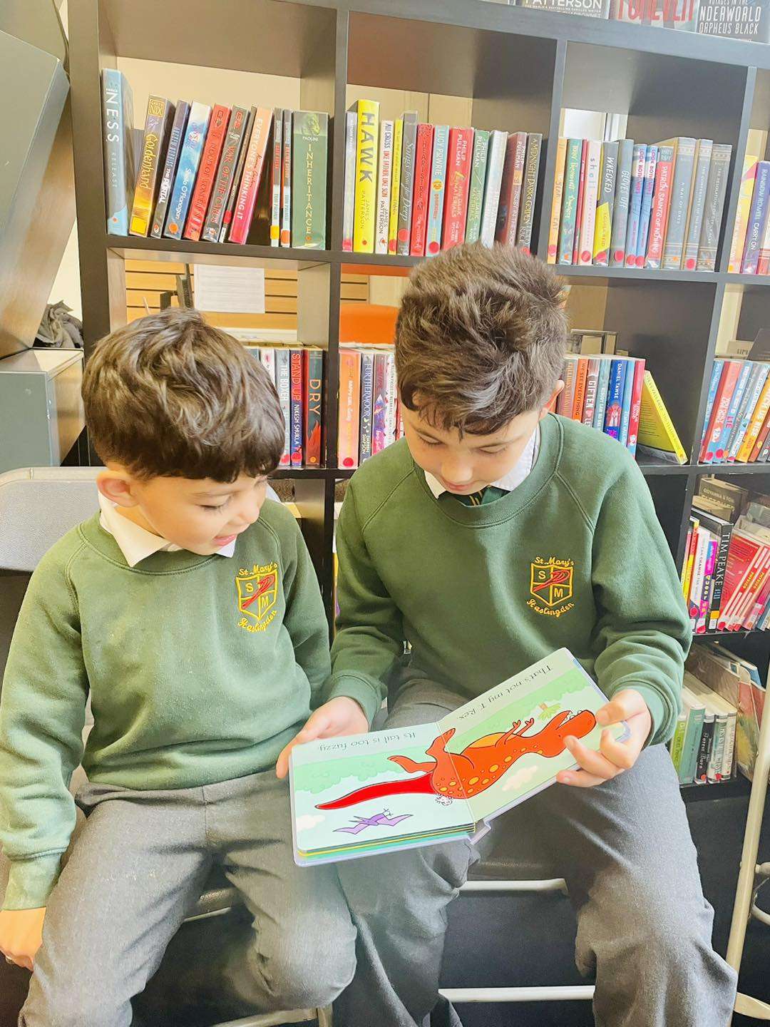 Reading Ambassadors visit to Haslingden Library for Y1 children. - St ...